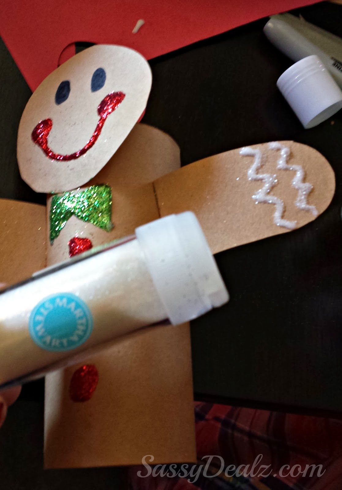 Gingerbread Man Toilet Paper Roll Craft For Kids (Cute Christmas Art ...