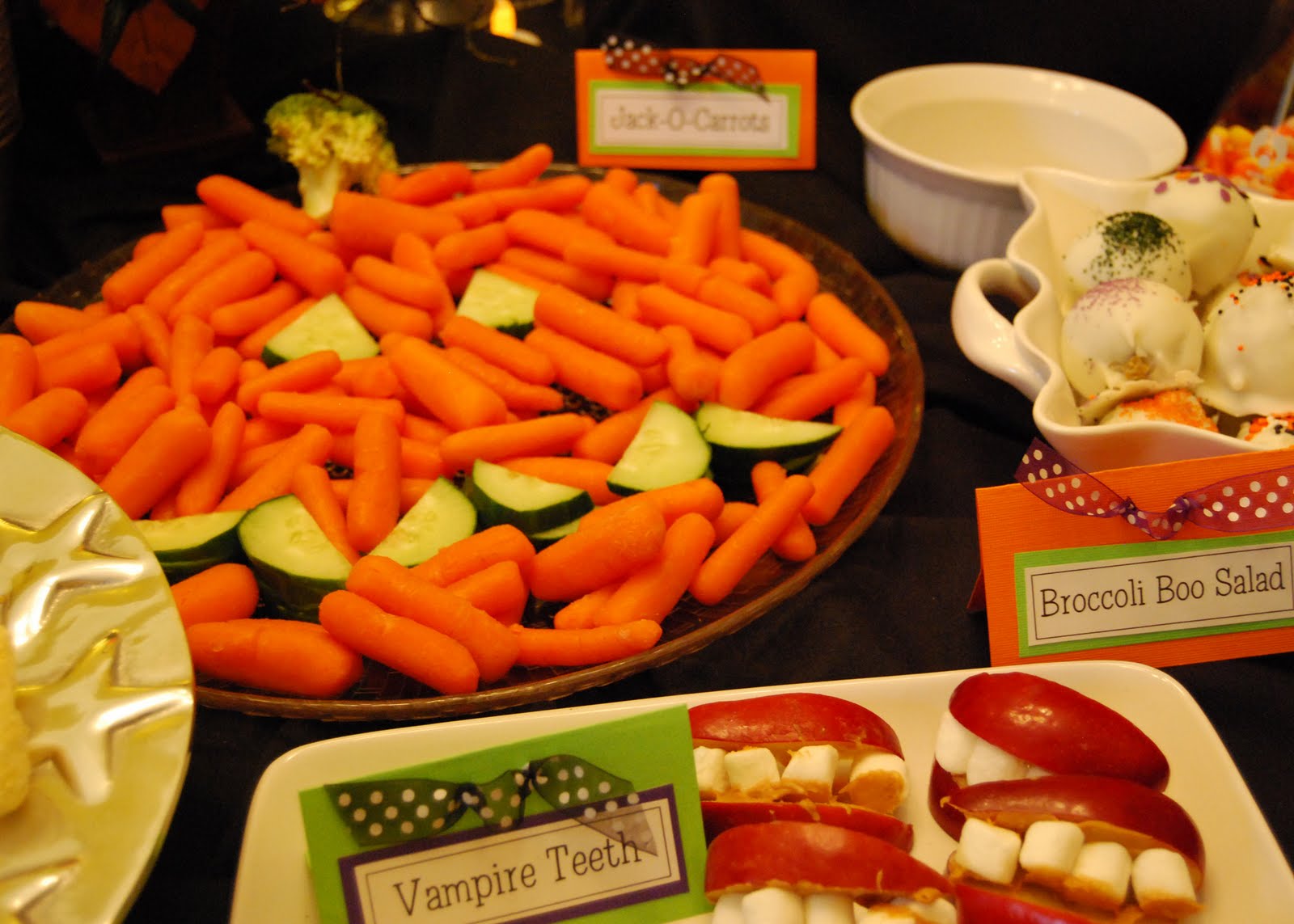 Momfessionals Halloween Party Food momfessionals-halloween-party-food