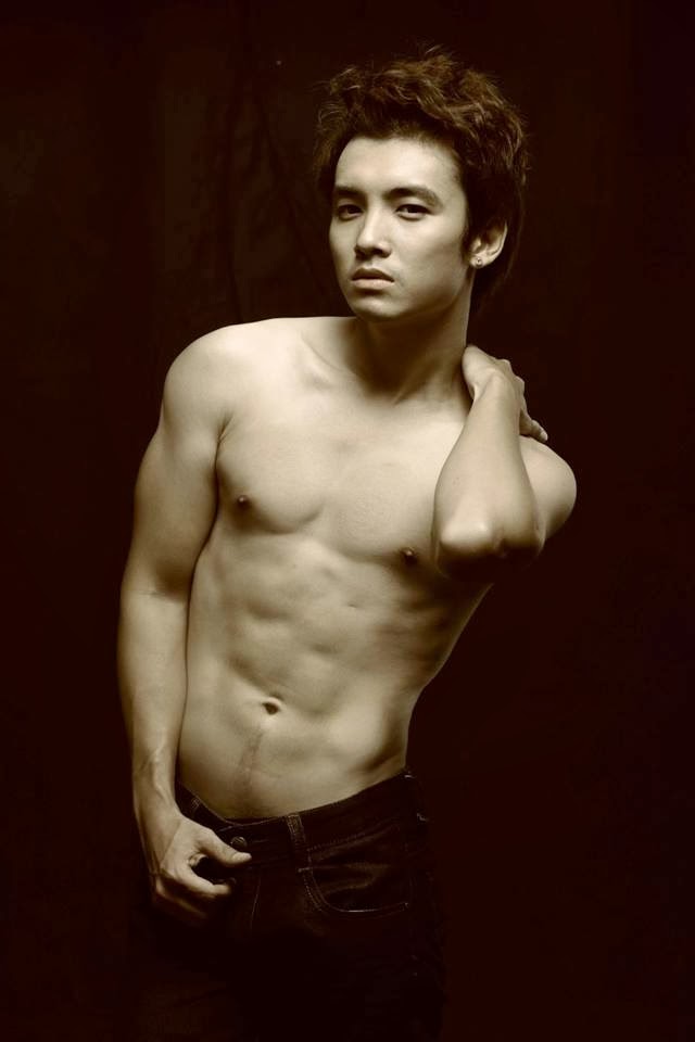 M y a n m a r H u n k s: Shirtless Sai Nyi