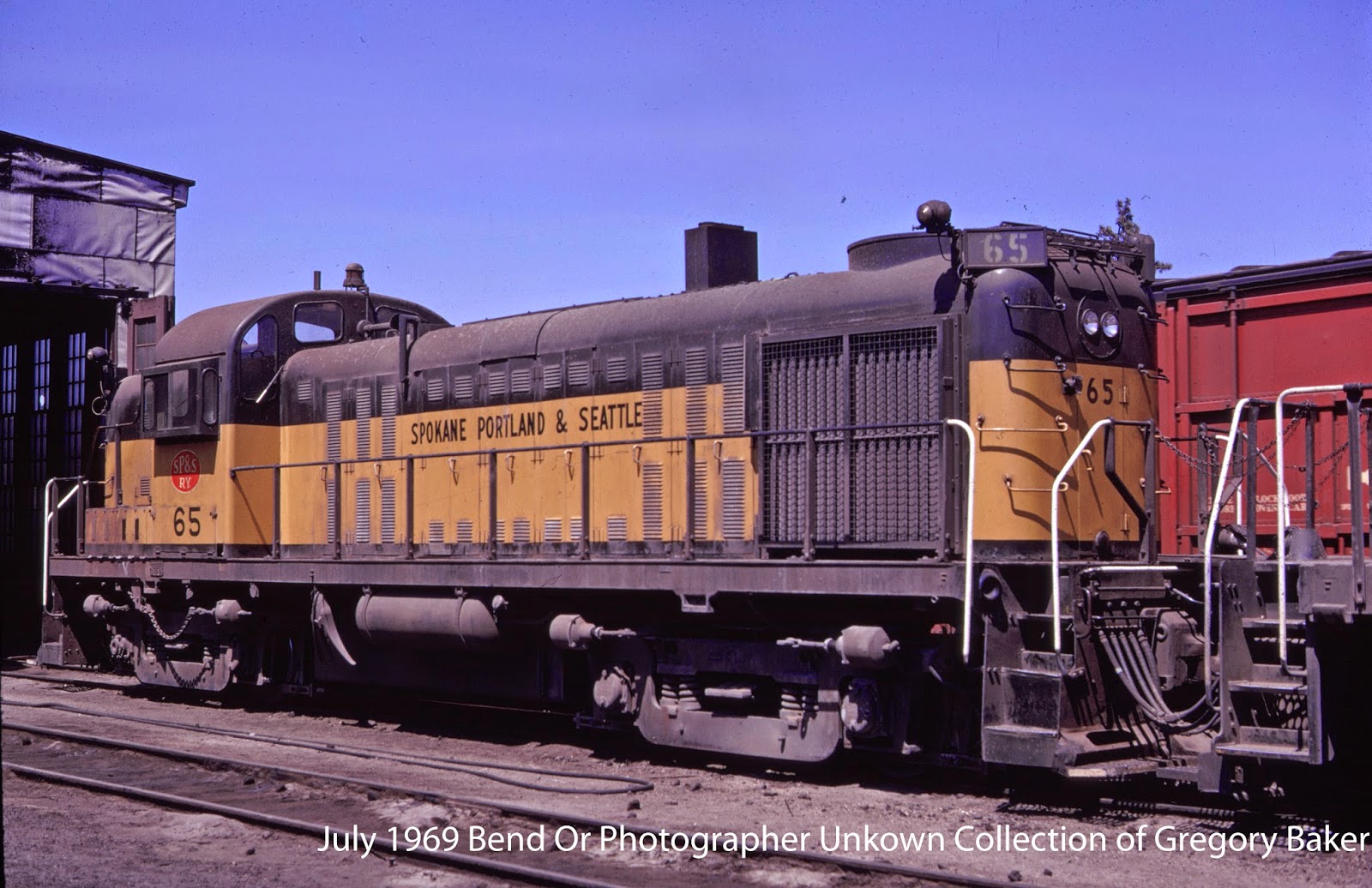 SP&S OREGON TRUNK: SP&S LOCOMOTIVES