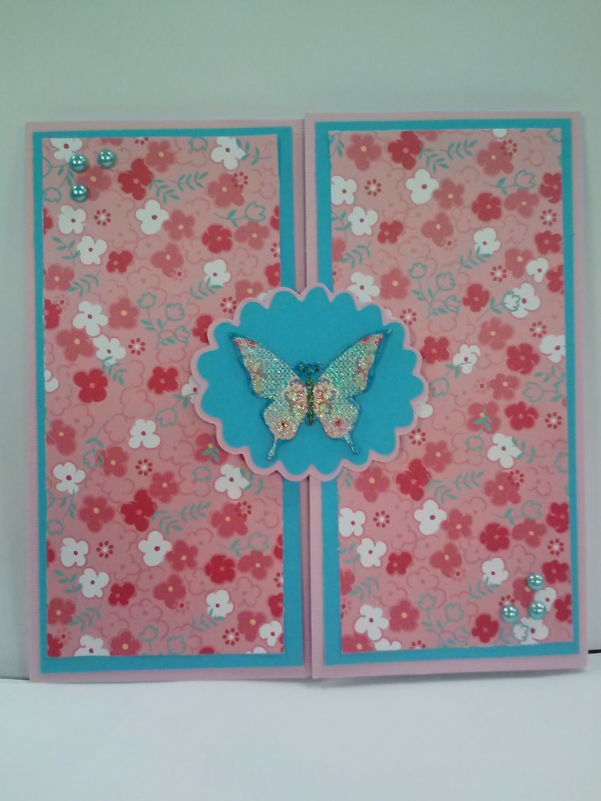 Bleary Eyed Crafts Pretty In Pink Tri Fold Card bleary-eyed-crafts-pretty-in-pink-tri-fold-card