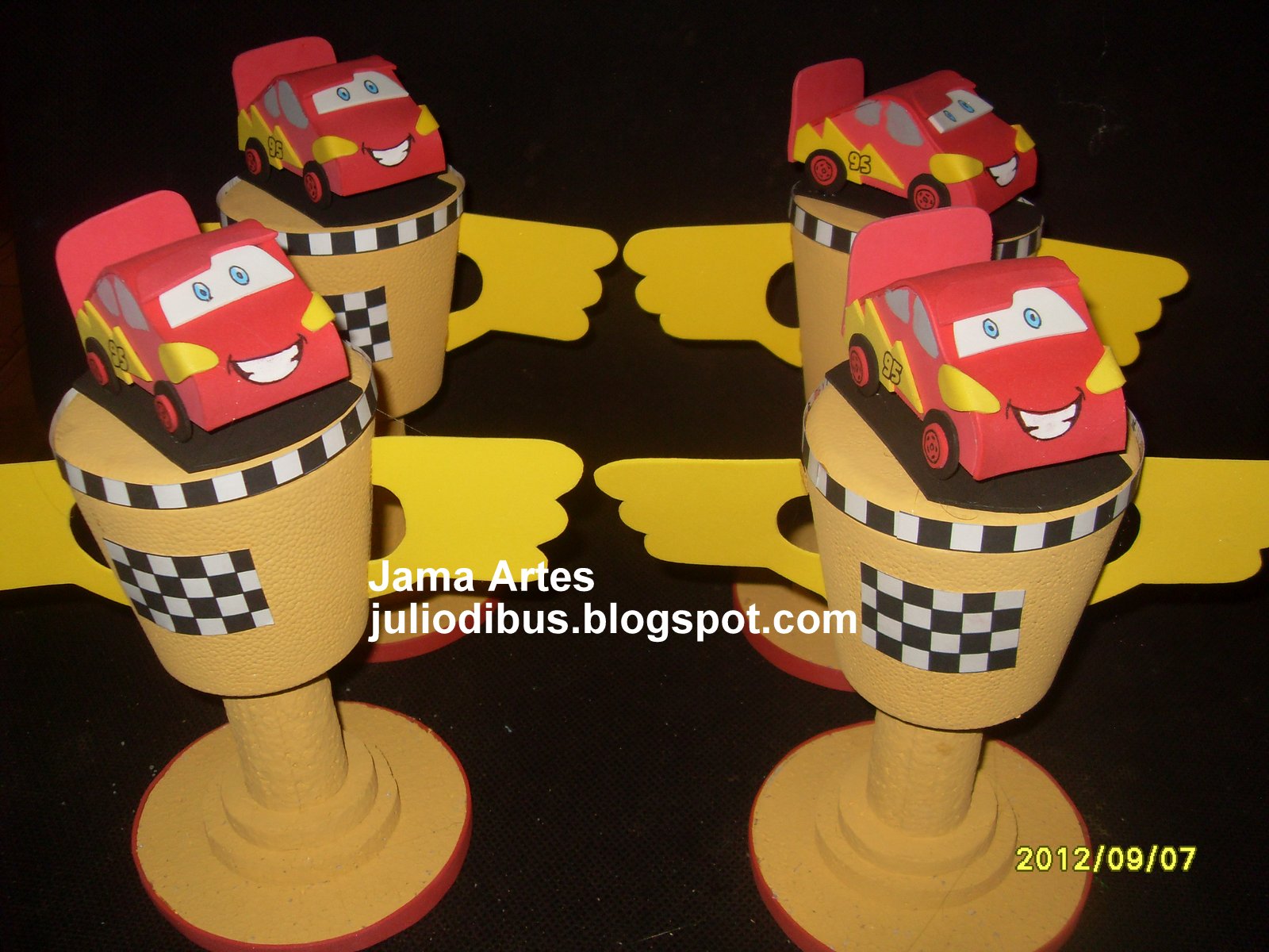 Como hacer centros de mesa infantiles de Cars - Imagui