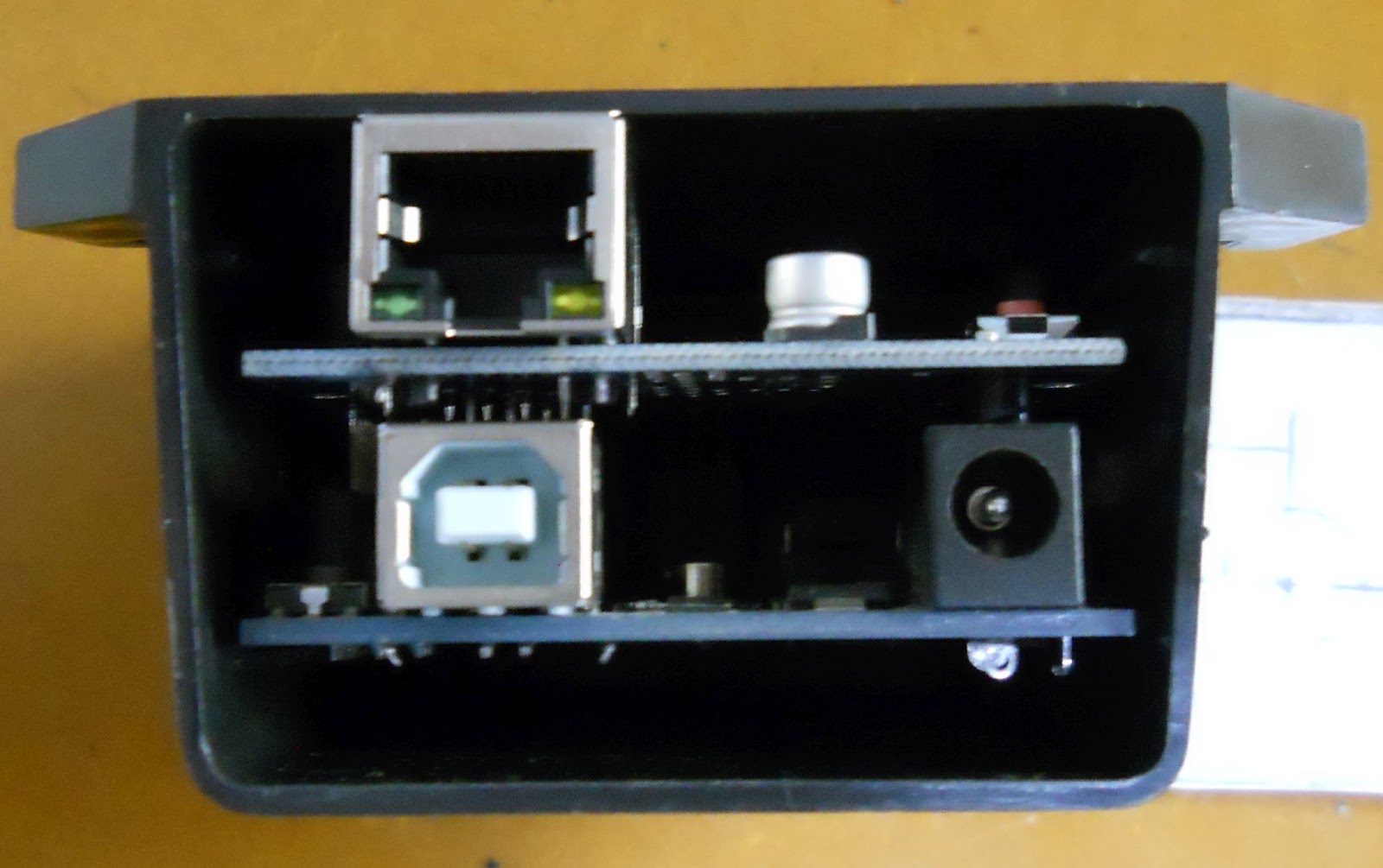 Danjovic: Caixa padrão para projetos com Arduino