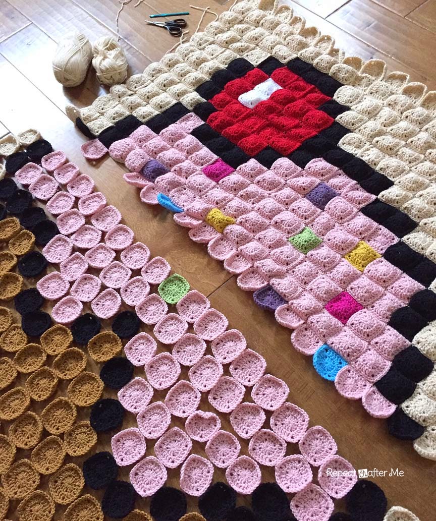 Crochet Cupcake Pixel Blanket Repeat Crafter Me crochet-cupcake-pixel-blanket-repeat-crafter-me