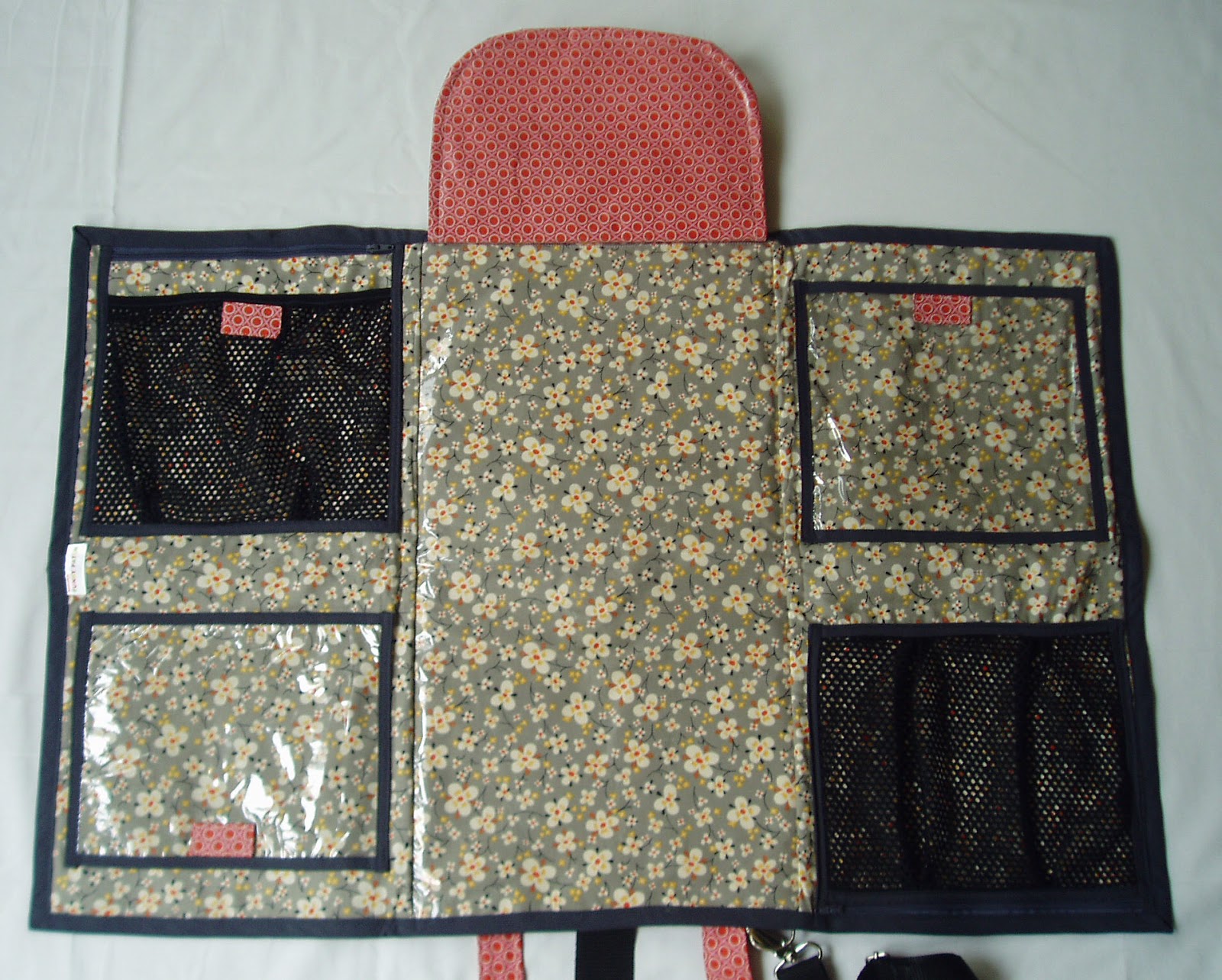 Patchwork de FUNKYPATCH: Encargo n.º 1: cambiador bandolera.