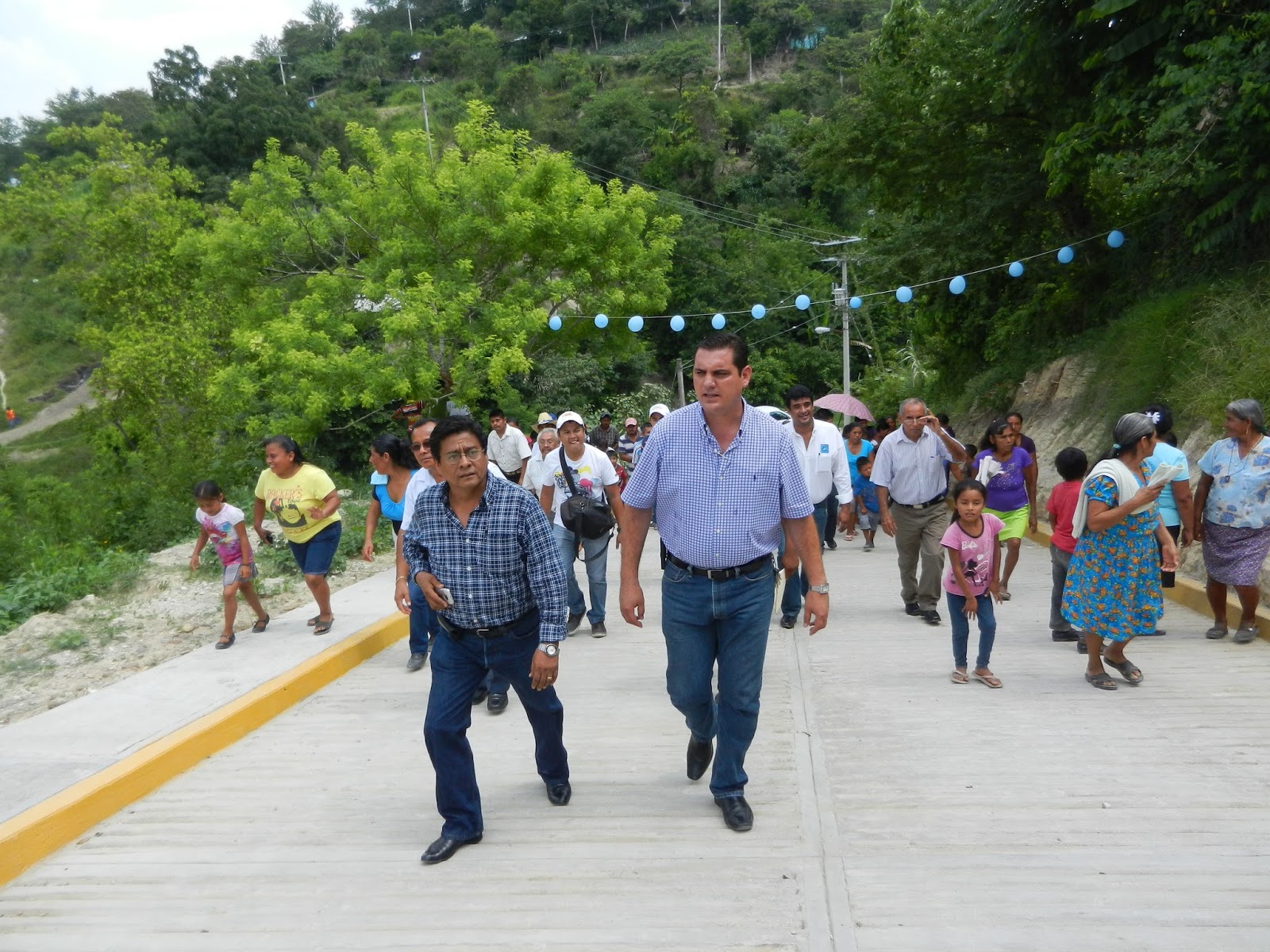 TANTOYUCA EN LA NOTICIA: AYUNTAMIENTO DE TANTOYUCA, SIGUE INAUGURANDO ... TANTOYUCA EN LA NOTICIA: AYUNTAMIENTO DE TANTOYUCA, SIGUE INAUGURANDO ...