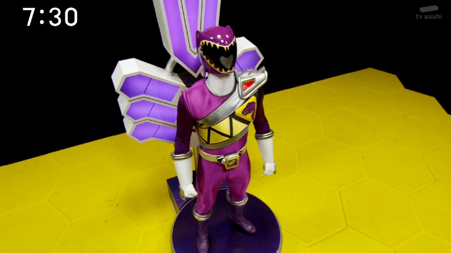 Kyoryuger Violet