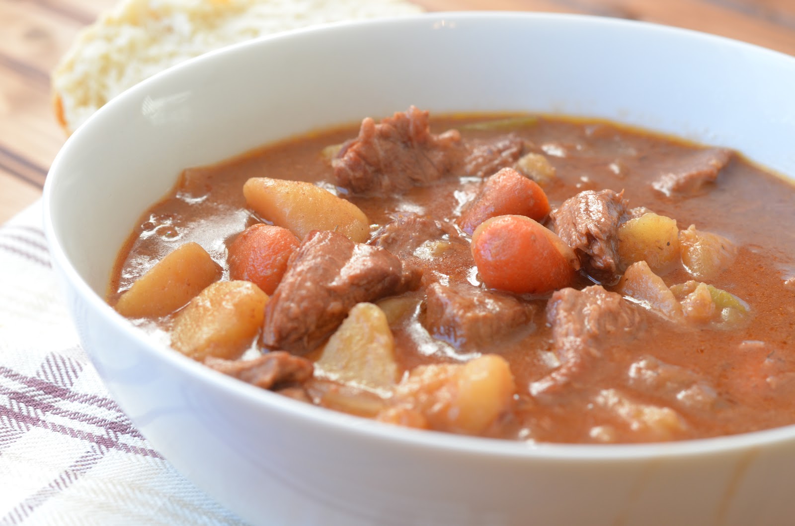 The Savvy Kitchen: Slow Cooker Drunken Irish Beef Stew