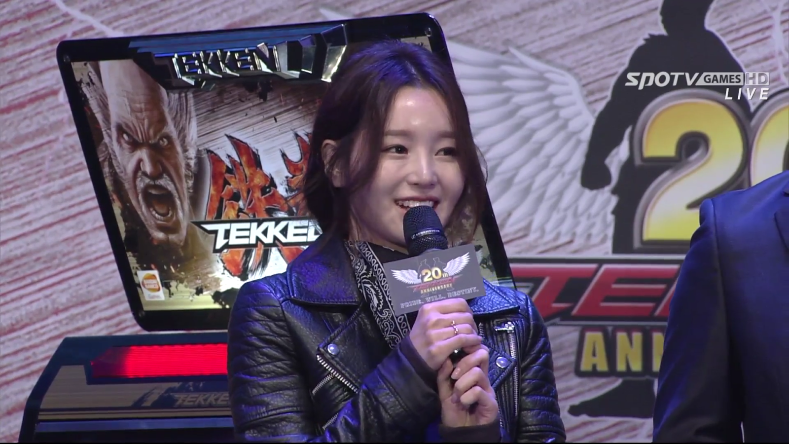 오늘 철권크래쉬 대회 남규리.jpg : MLBPARK