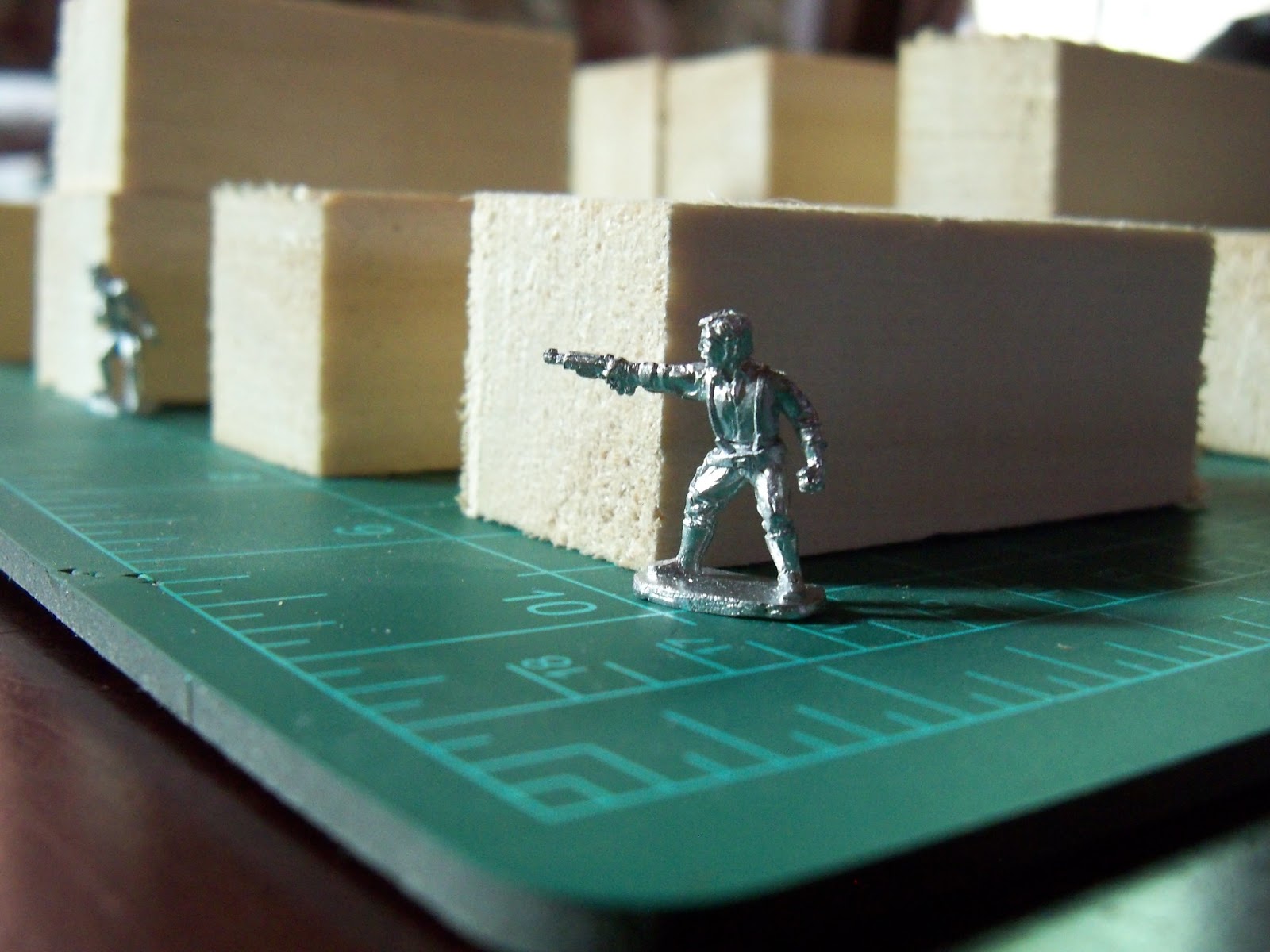 [TMP] "Scratchbuilt A 15mm Post Apocalyptic Trade Town Center?" Topic