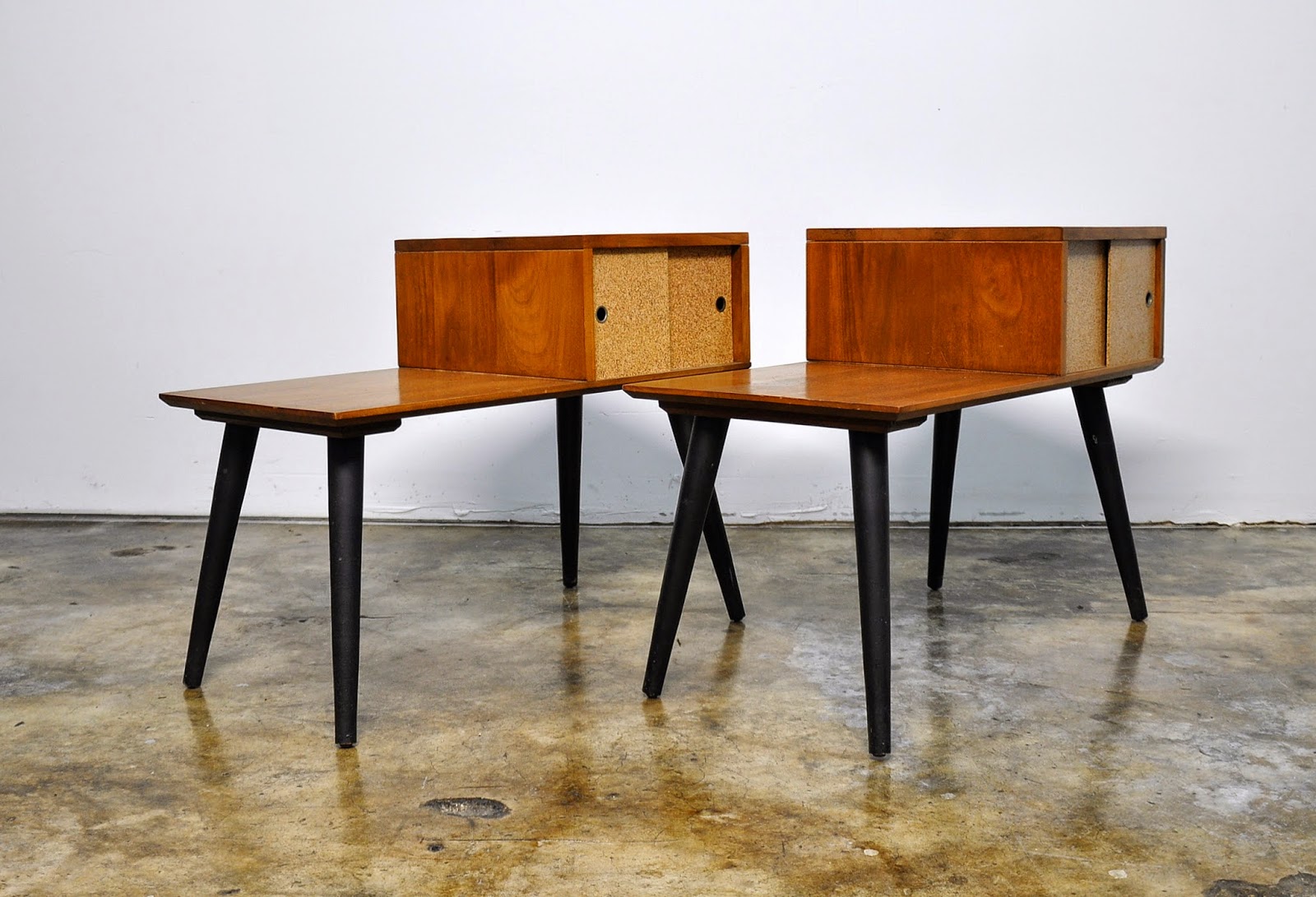 SELECT MODERN: Pair of Paul McCobb Style Step, Side, End Tables or ... SELECT MODERN: Pair of Paul McCobb Style Step, Side, End Tables or ...