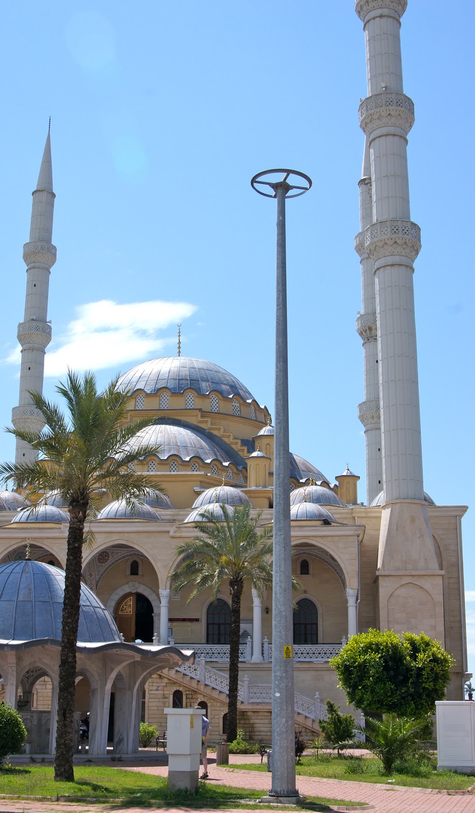 Bkomeara travelblog We Visited A Mosque In Konakli Turkey bkomeara-travelblog-we-visited-a-mosque-in-konakli-turkey