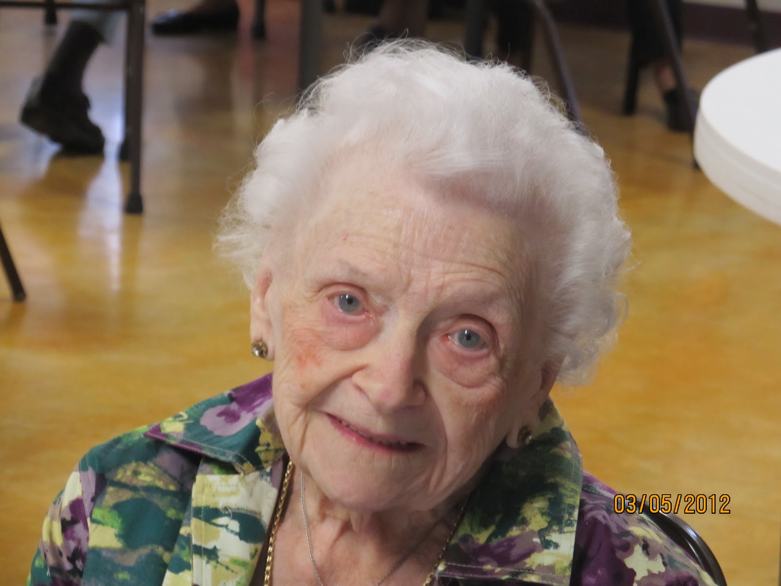 PrunePicker: Little Old Lady from Pasadena.