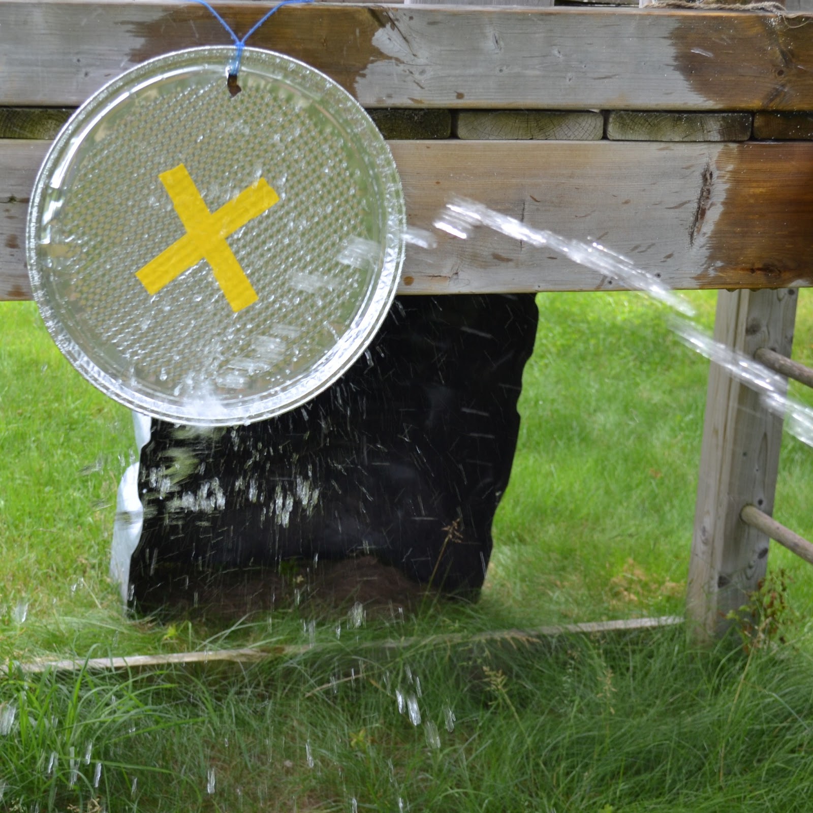 East Coast Mommy 10 Easy DIY Backyard Water Park Ideas east-coast-mommy-10-easy-diy-backyard-water-park-ideas