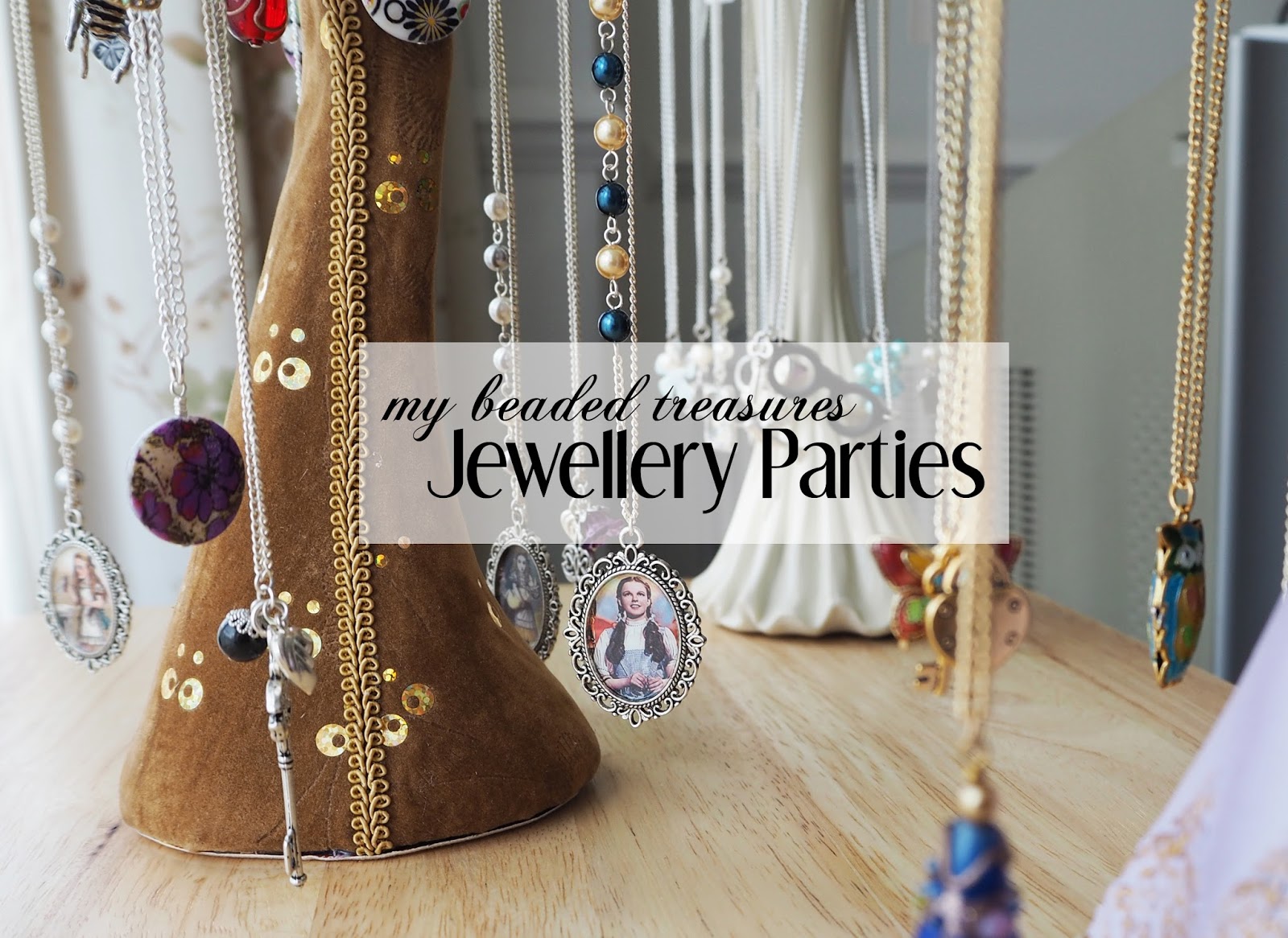 My Jewellery Parties Katie Kirk Loves my-jewellery-parties-katie-kirk-loves