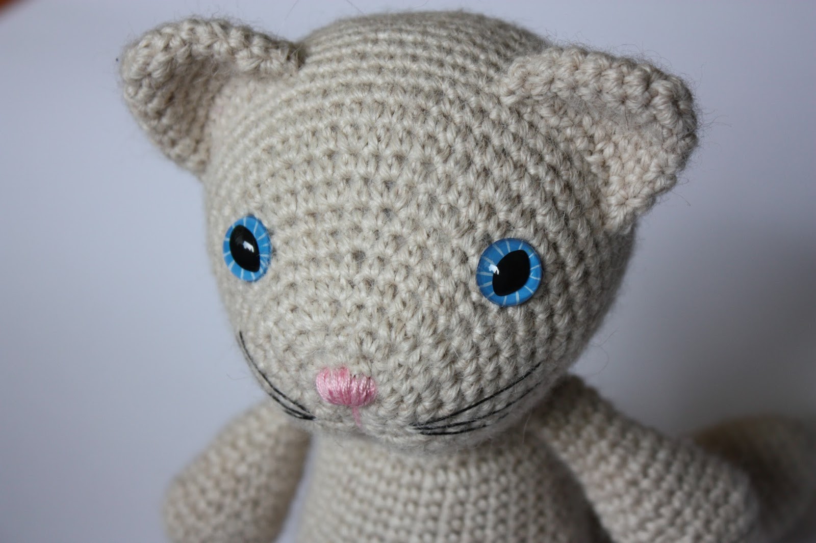 Happyamigurumi: Simple Tutorial for Sculpting Amigurumi Cat Happyamigurumi: Simple Tutorial for Sculpting Amigurumi Cat