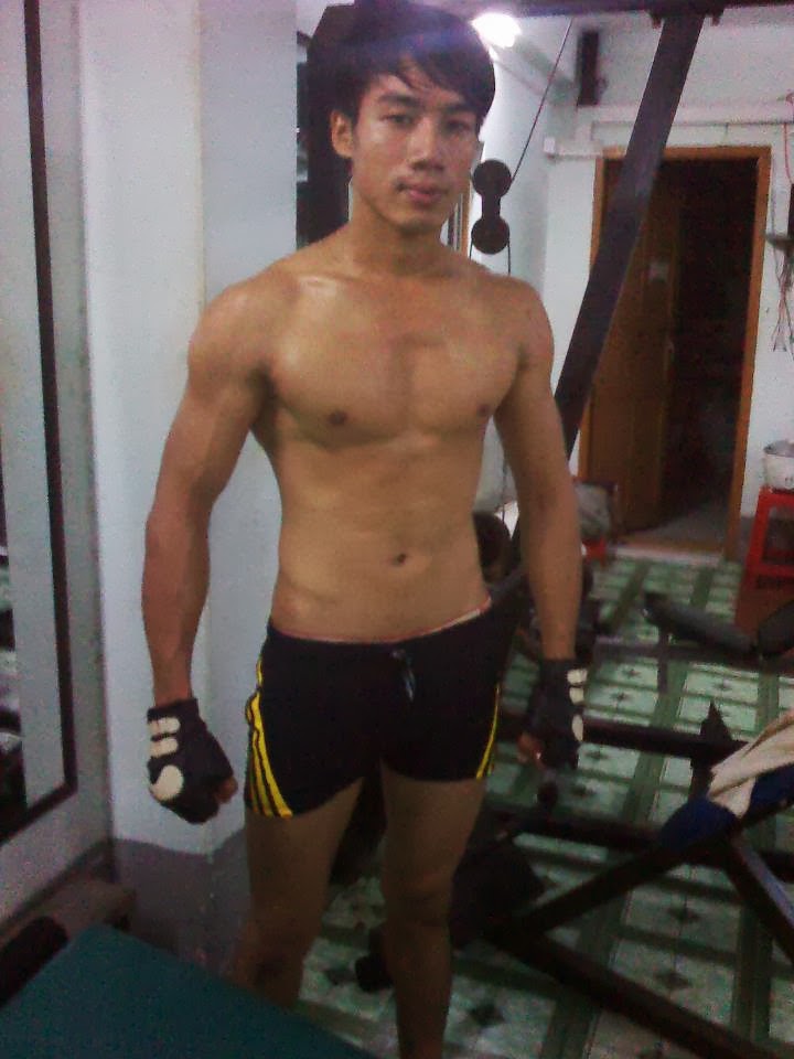 M y a n m a r H u n k s: Shirtless Min Lu Lu @ Gym