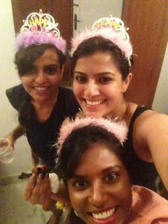 Tamil Actors Unseen Photoshoot Stills: Tamil Kollywood Celebs Unseen Party Photos