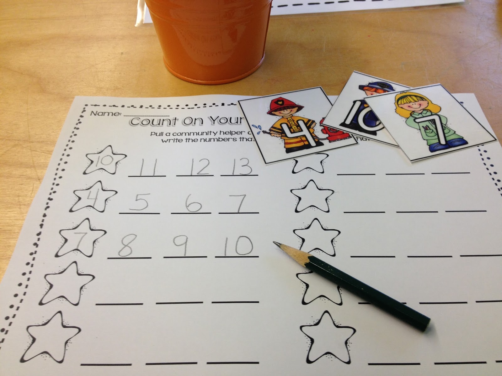 The KEY to making math stations fun! - Differentiated Kindergarten