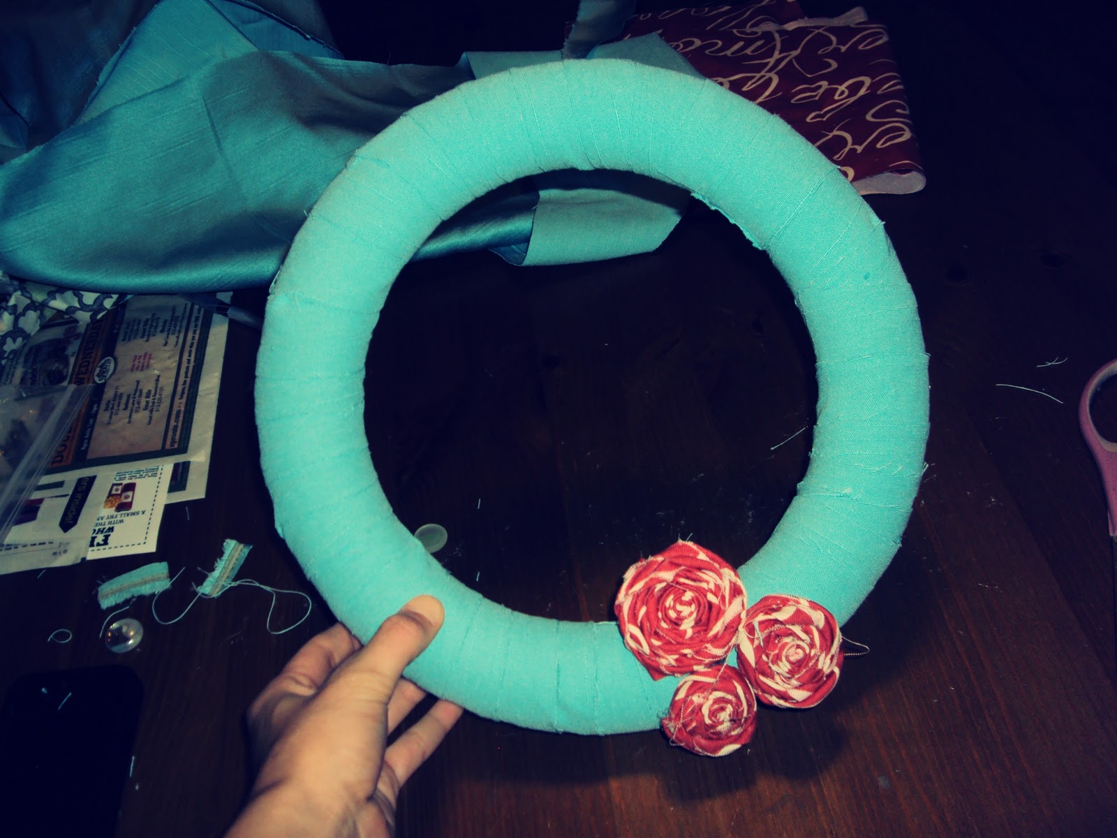 The Chronicles of Ruthie Hart: Rosette wreath tutorial