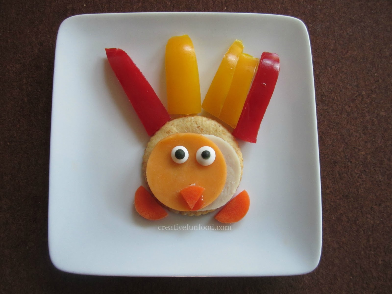 Creative Food Kid s DIY Turkey Snack creative-food-kid-s-diy-turkey-snack