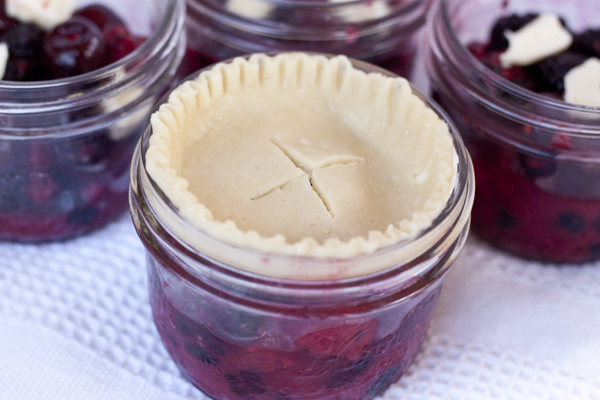 paiges of style: Mini Pies in a Mason Jar (The Cheater Method)