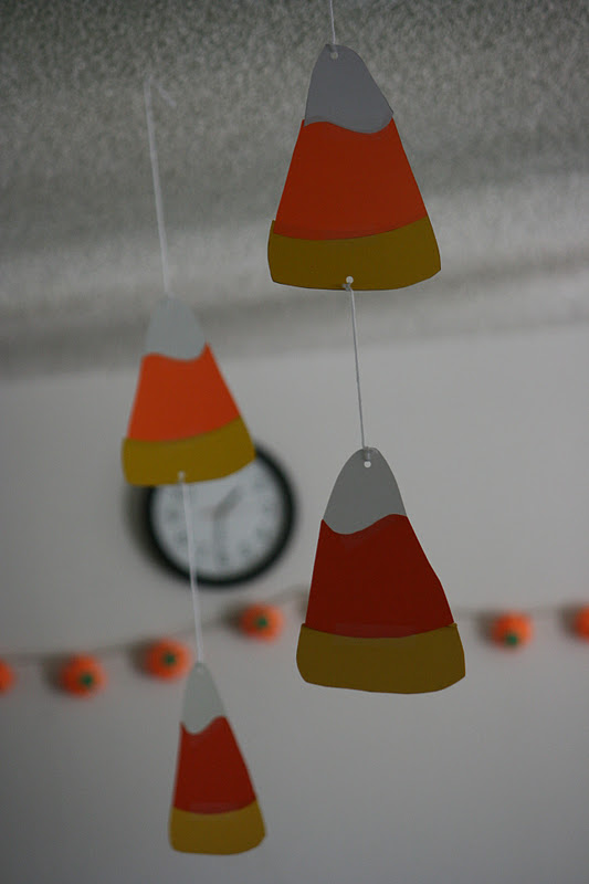 Messyjessy Candy Corn Birthday Party messyjessy-candy-corn-birthday-party