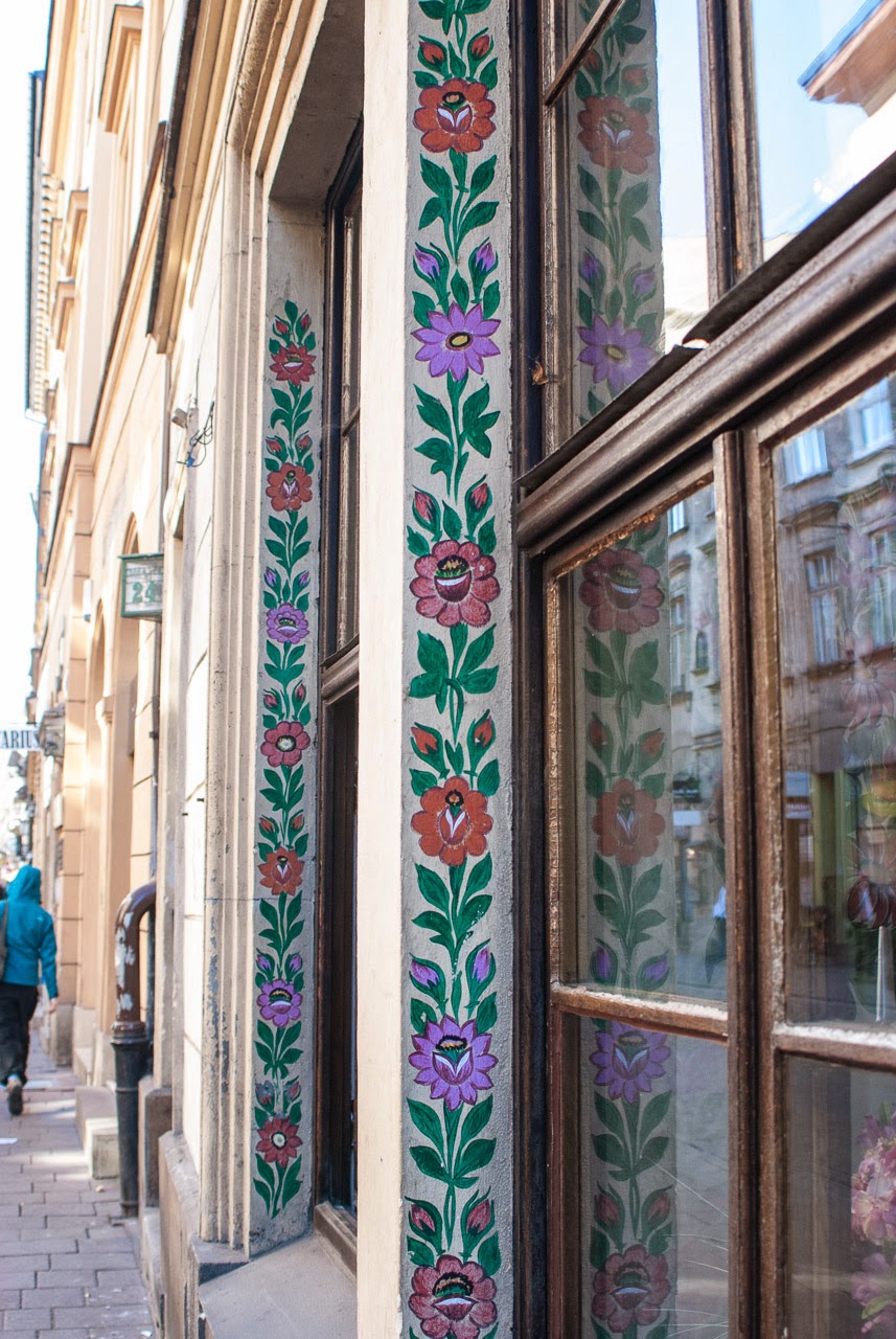 Committed Stitcher: Old City Architecture