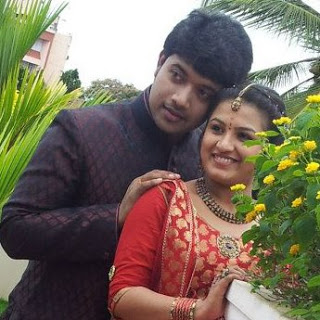 Malayalam Serial Actress Souparnika Wedding Photos