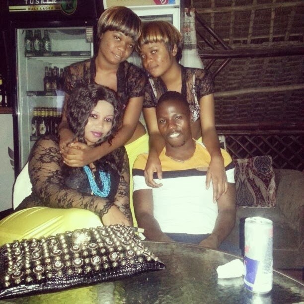 tzya kijanja: UMEIONA HII:MRISHO NGASSA AWA MPOLE MBELE YA SNURA NA MADENSA WAKE