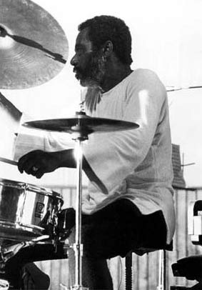 THE JAZZ DRUM CORNER