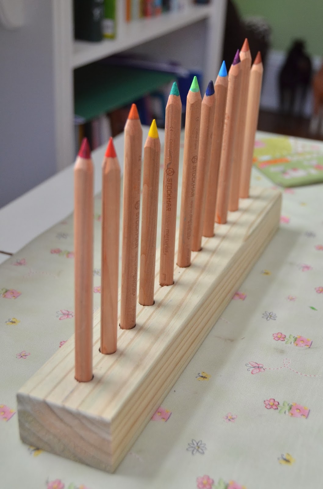 The Princess And The Frog Blog Grace s DIY Pencil Holder the-princess-and-the-frog-blog-grace-s-diy-pencil-holder