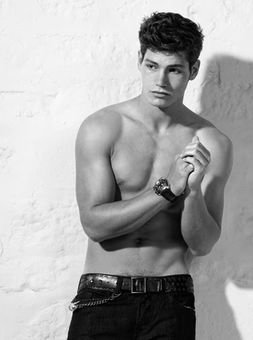 kenneth in the (212): Tetu Cover Boy: Sam Way