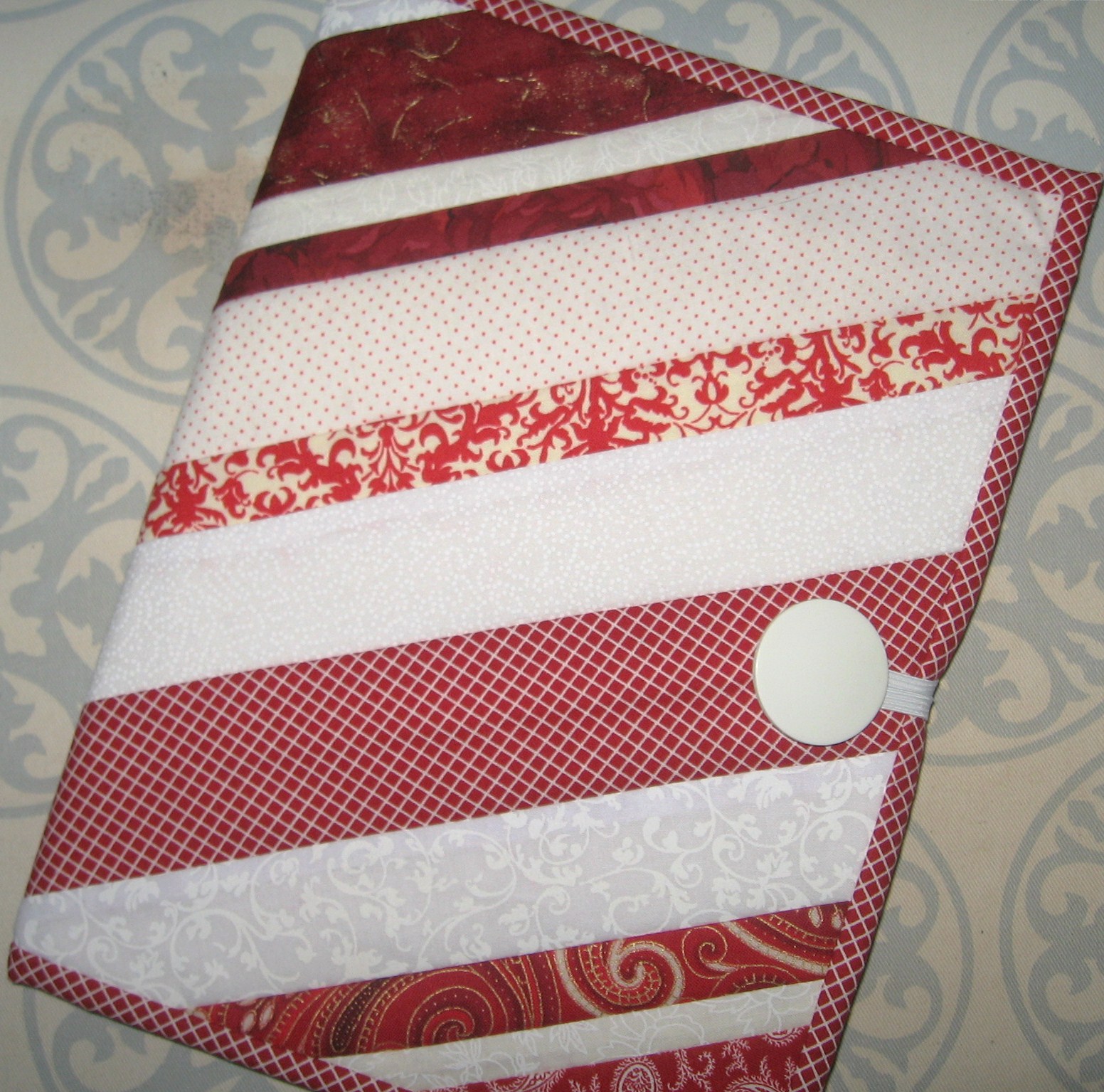 Not-so-plain Jane: Quilted Notebook Cover Tutorial