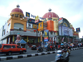 CINTA & KEHIDUPAN: JAVA SUPERMALL IN SEMARANG