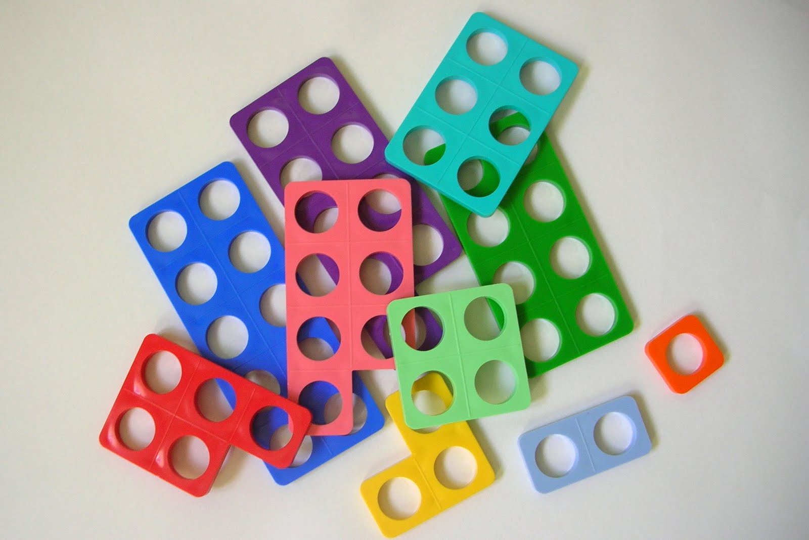 Numicon: O kształtach Numicon Numicon: O kształtach Numicon