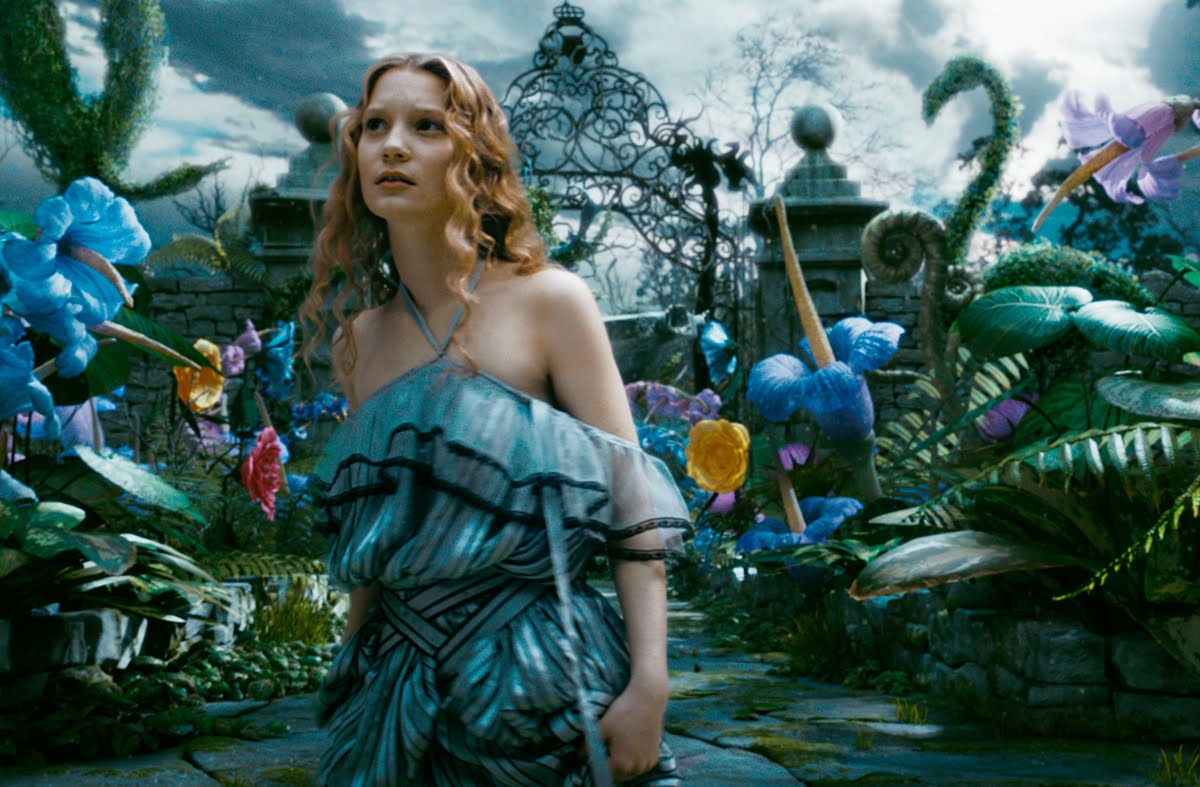 ALICIA EN EL PAÍS DE LAS MARAVILLAS – Alice in Wonderland (2010) de Tim ...