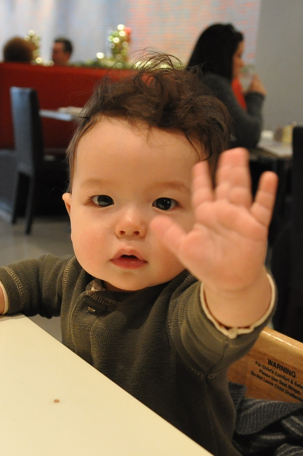 Baby Chenivan Waving Hello To Melrose baby-chenivan-waving-hello-to-melrose