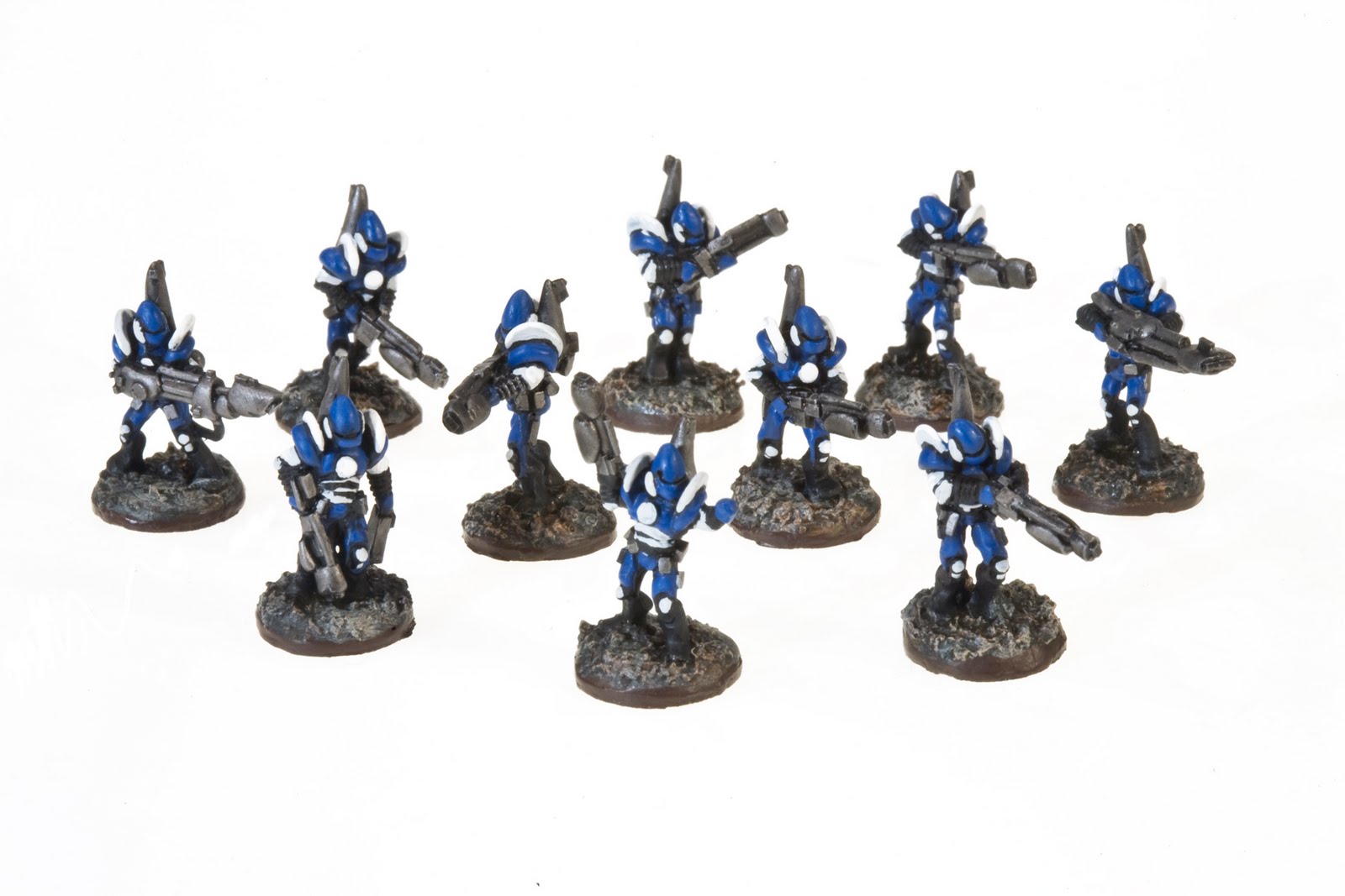 [TMP] "Better pictures of Blue Moon's 15mm sci-fi range" Topic