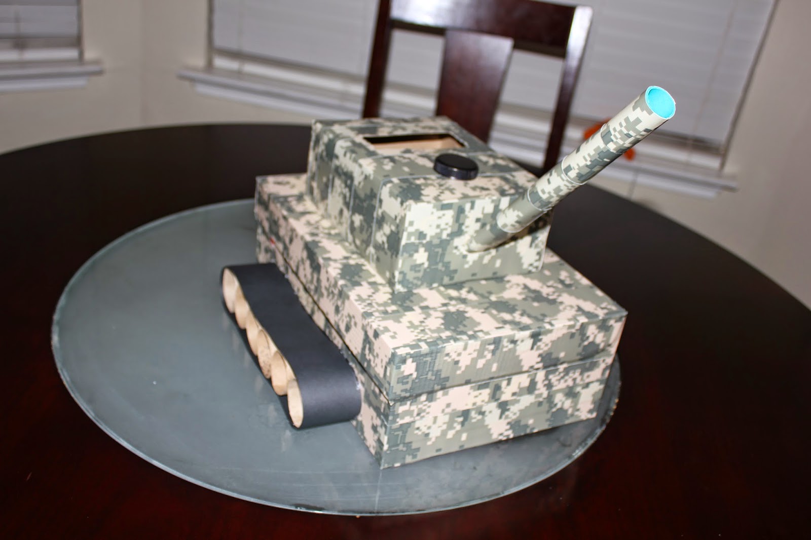 Everyday with the White's: The Tank - Valentine's Box