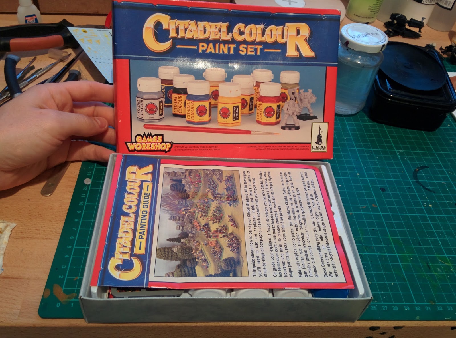 Unboxing - Citadel Colour Paint Set 1994 (The start of my "Whats in the ...