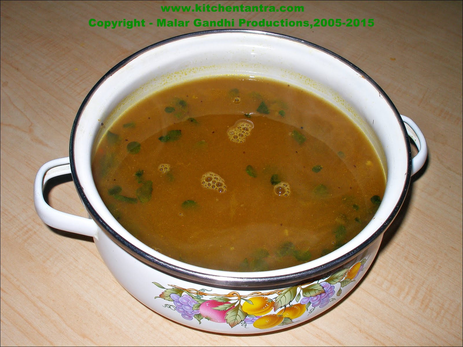 Fresh Green Peppercorn’s Soup / Pacha Milagu Rasam | Kitchen Tantra