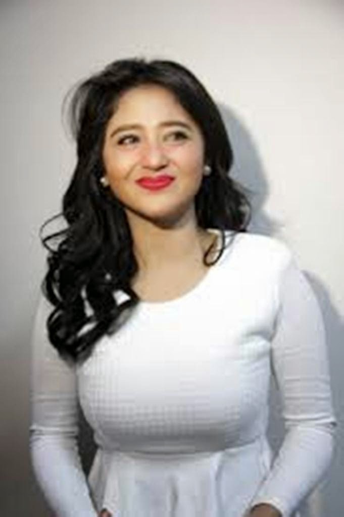 Biografi Dewi Persik Dp Berita Artis Biografi Dan Gosip