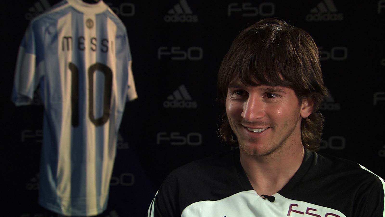 Wallpaper World: God Of Football "Lionel Messi" Wiki & Pictures