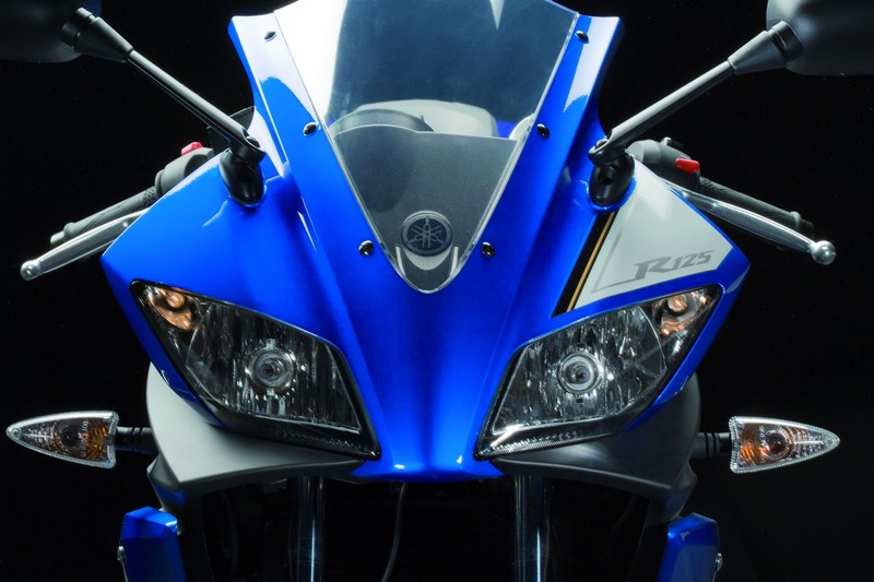 Bela Moto: Uma 125 com cara de R1, conheça a Yamaha YZF R125.
