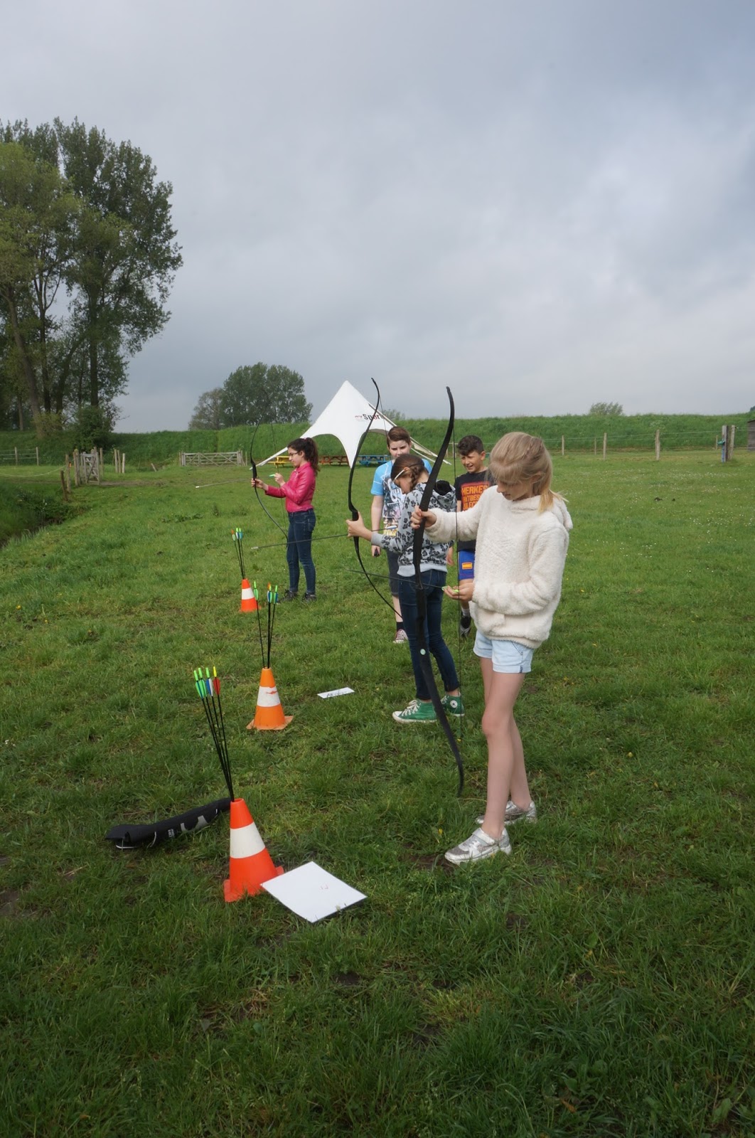 6de Leerjaar De Reigers: Foto's oriëntatieloop 6B en zeilen