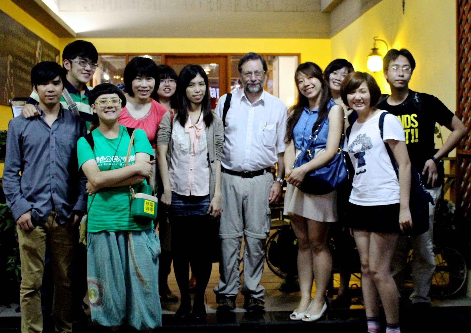 The Participant Observer: "A Conversation with Professor Bruce Jacobs ...