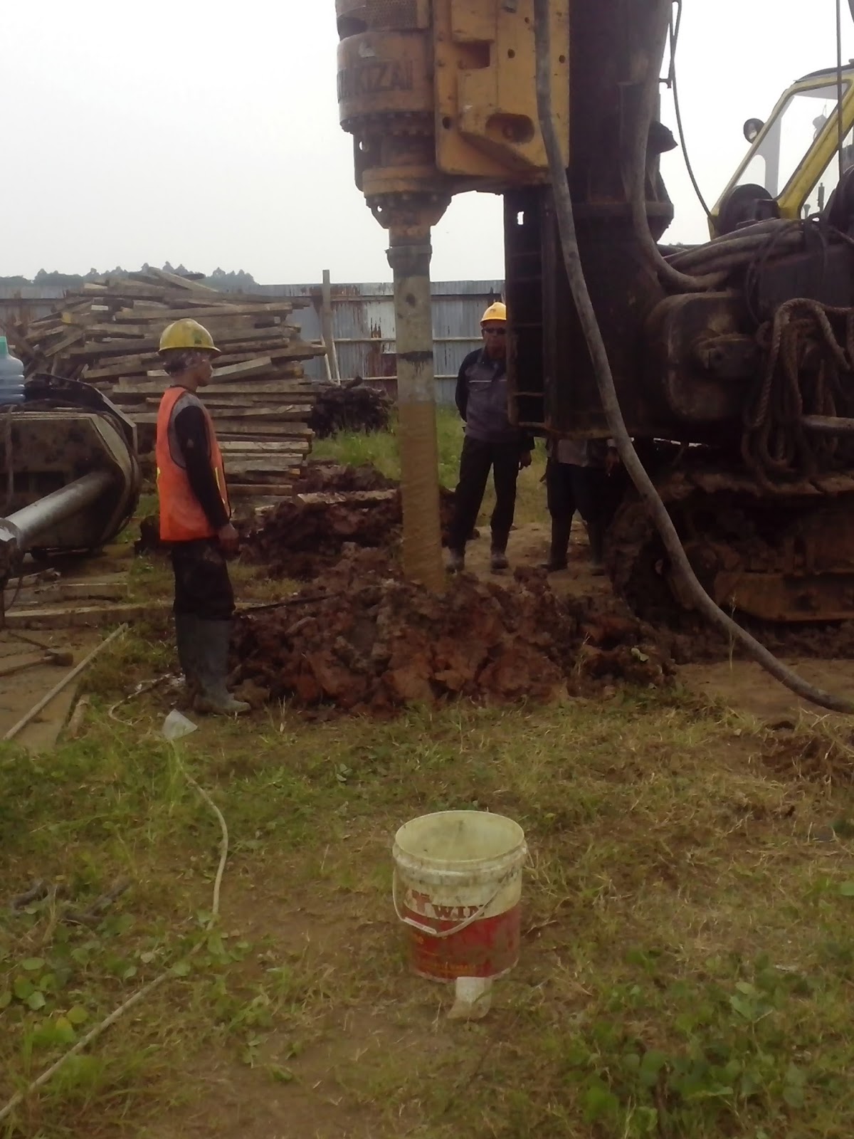 digital creatif: PREBORING SEBELUM PEMANCANGAN