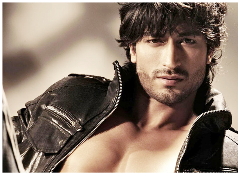 MEN'S BOOKMARK: Bollywood Movie Hot Actor/Model – Vidyut Jamwal.