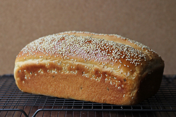 Cookistry: Cheese and Chive Loaf